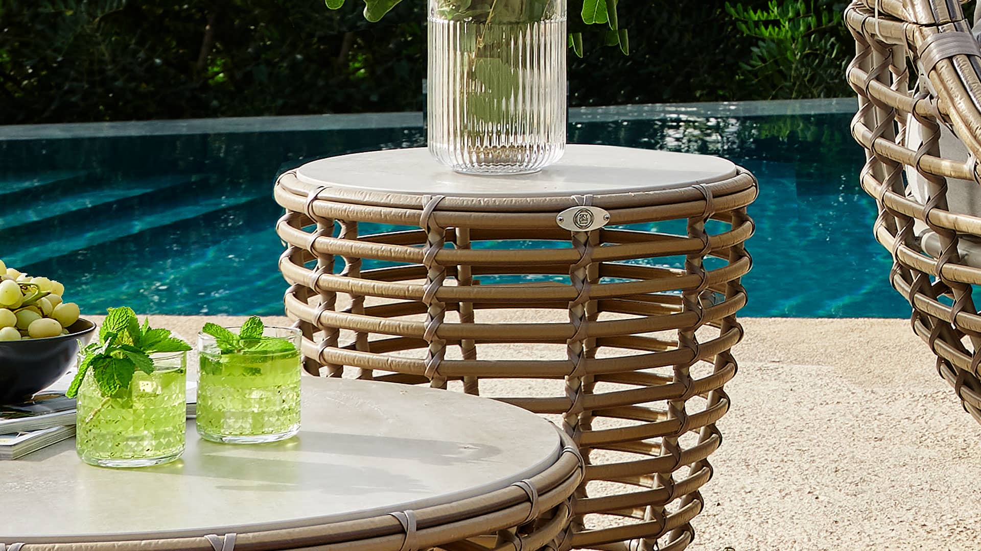 FABER AUXILIARY TABLE Ø45 | SKYLINE DESIGN - Premium Outdoor Furniture