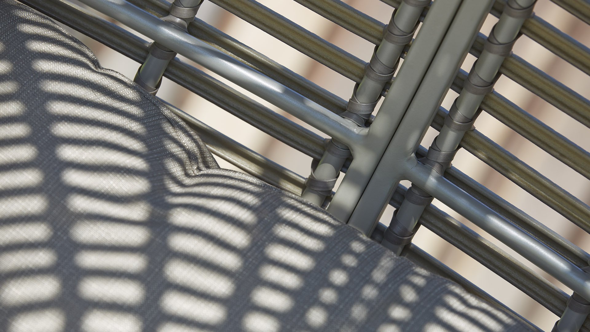 SHADE DAYBED - SKYLINE DESIGN - Premium Outdoor Furniture