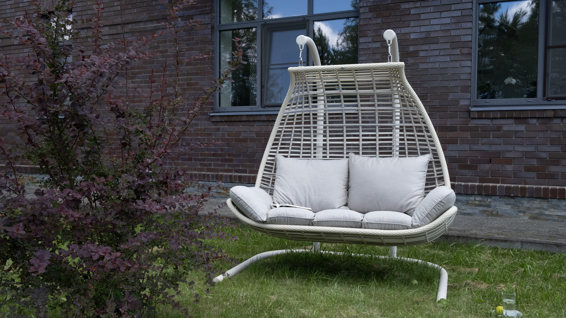 CELESTE DOUBLE HANGING CHAIR - SKYLINE DESIGN - Premium Outdoor Furniture