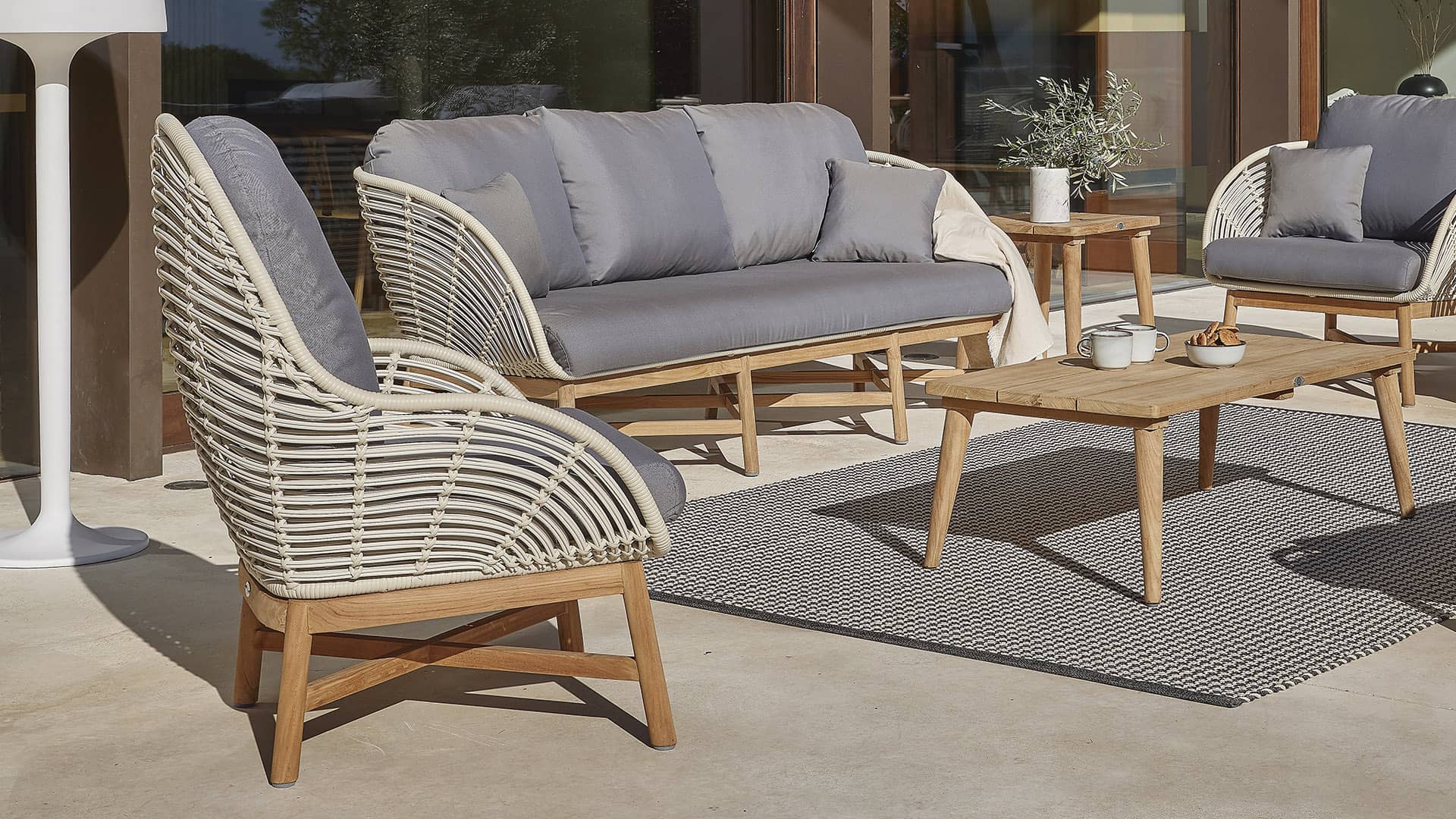 ALASKA Collection - SKYLINE DESIGN - Premium Outdoor Furniture