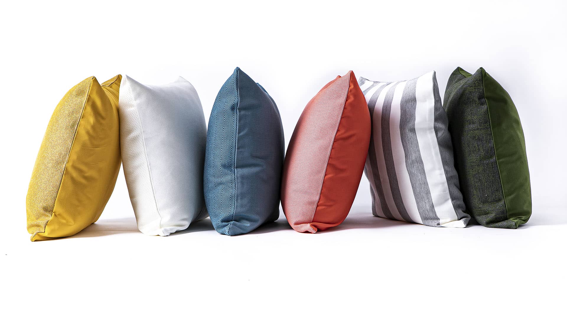 ACRYLIC FABRIC MATERIAL - SKYLINE DESIGN - Premium Outdoor Furniture