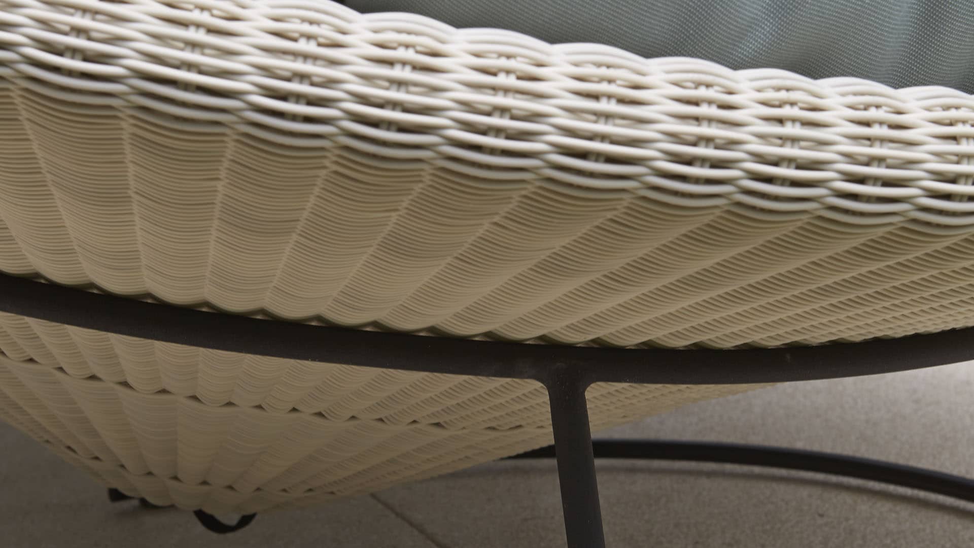 HDPE FIBER MATERIAL - SKYLINE DESIGN - Premium Outdoor Furniture