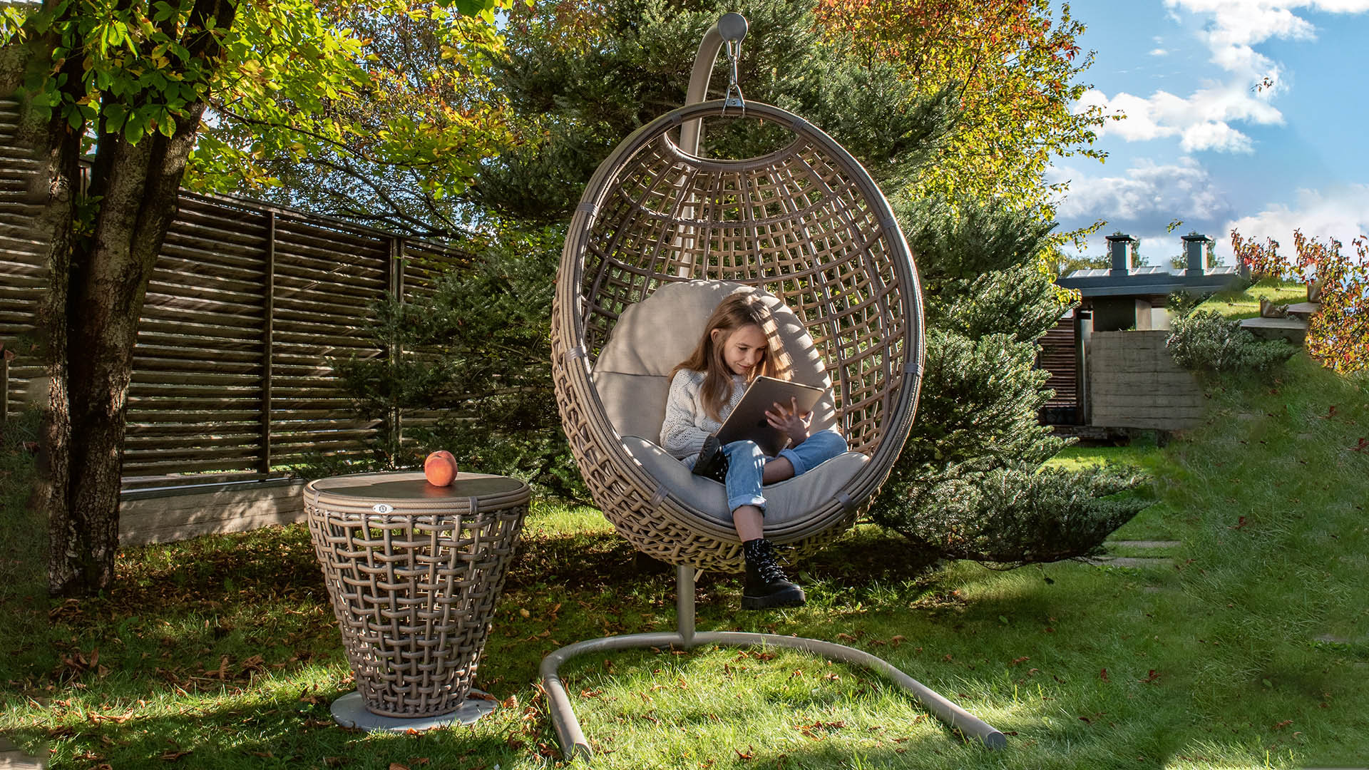 Outdoor Hanging Chairs - Skyline Design: Buy premium quality outdoor ...