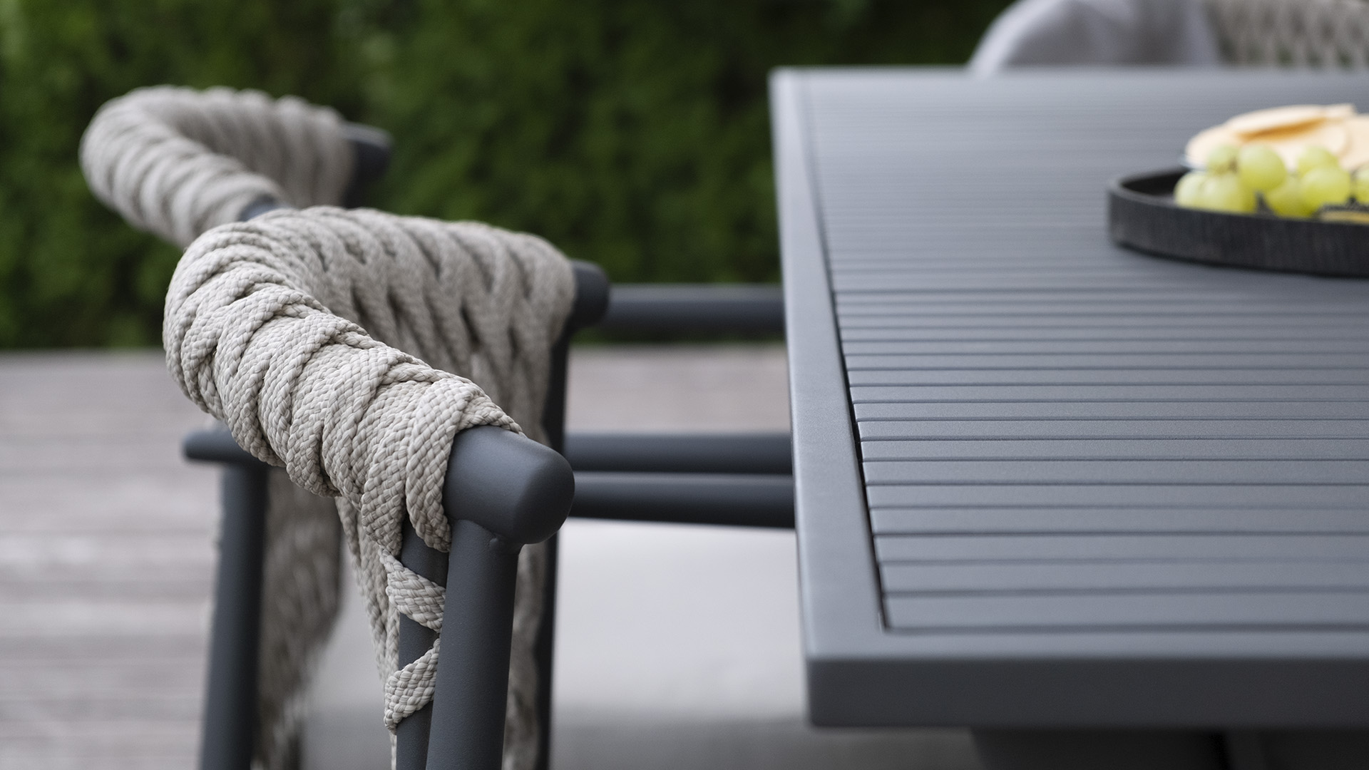 LOTUS Collection | SKYLINE DESIGN - Premium Outdoor Furniture
