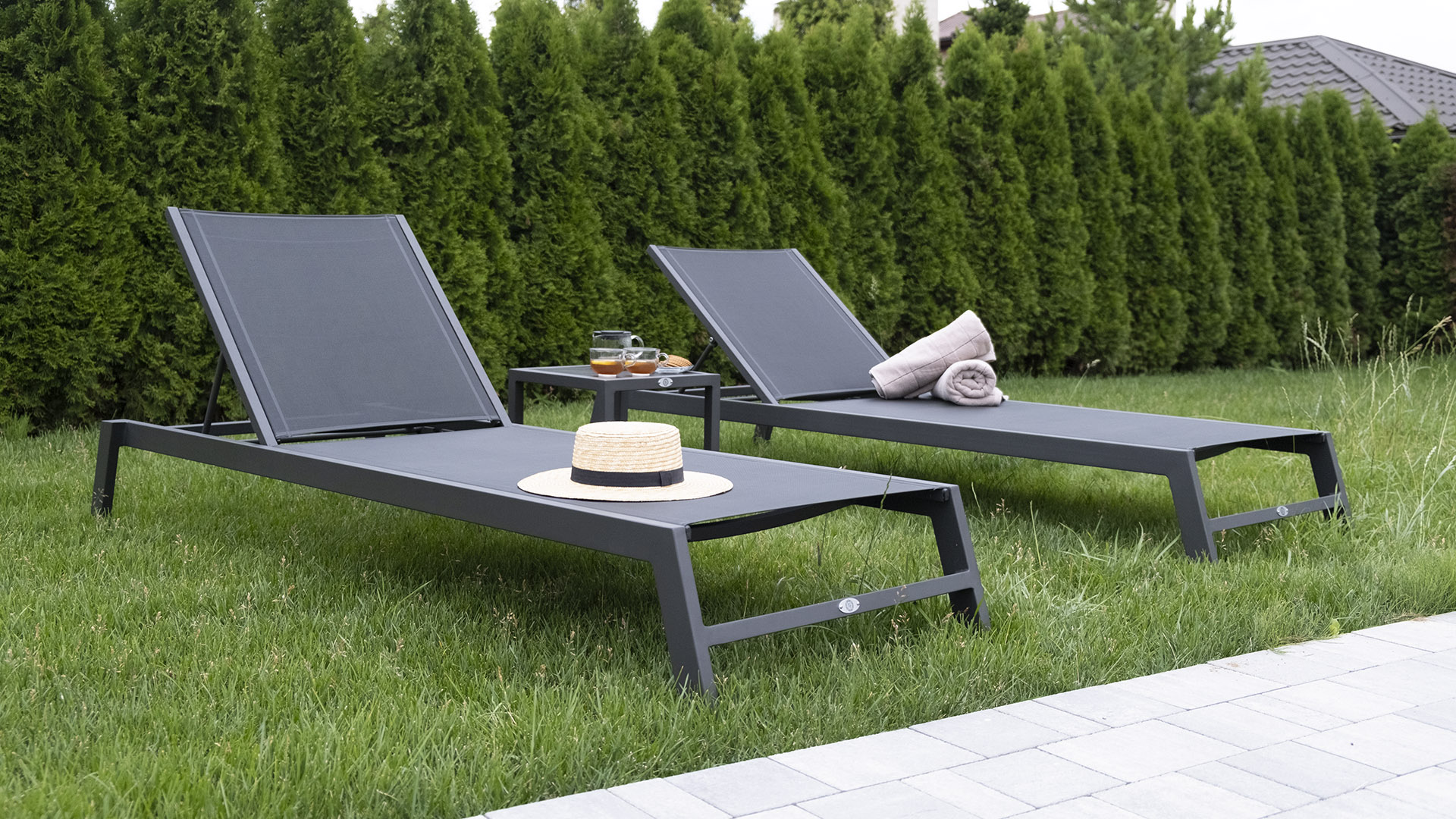 LOTUS Collection - SKYLINE DESIGN - Premium Outdoor Furniture
